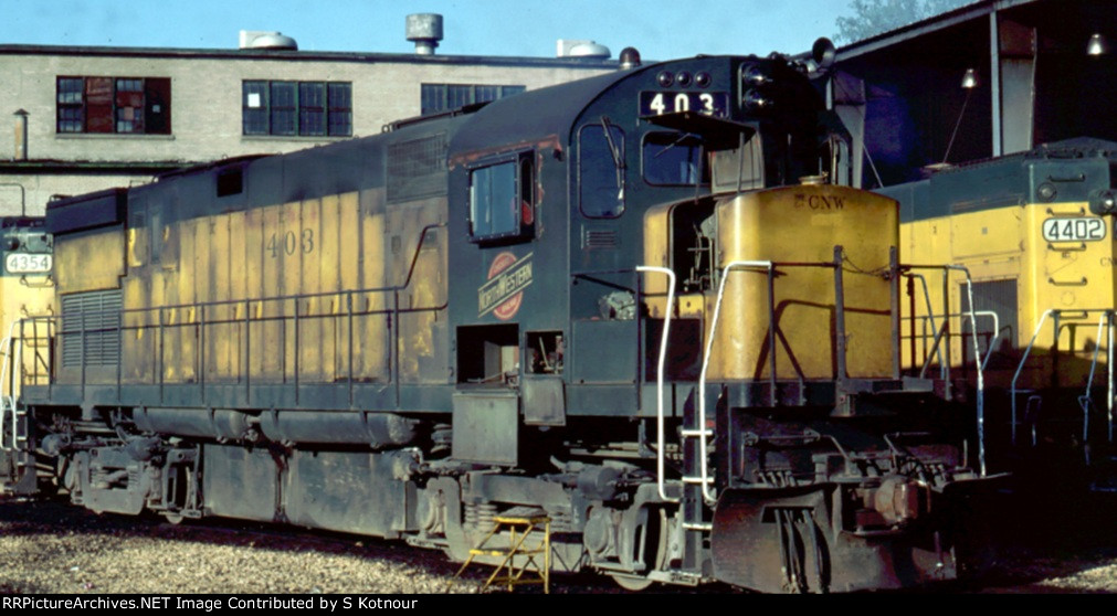 Alco C424 at the CNW Cedar Lake Shops at Mpls MN in 1979.